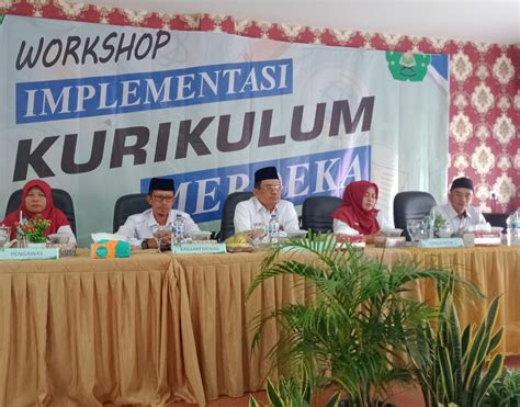 Sambut Tahun Pelajaran Baru Mtsn 5 Kota Padang Adakan Workshop