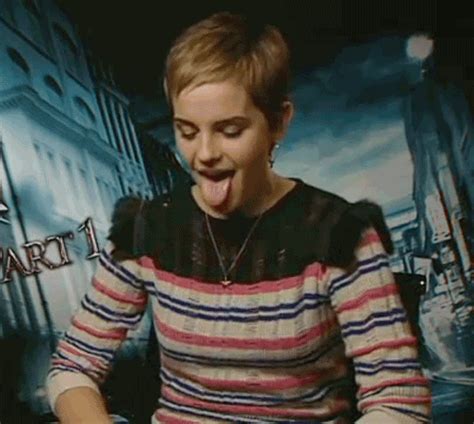 Emma Watson And Dem Legs Imgur Emma Watson Hot Emma Watson Emma