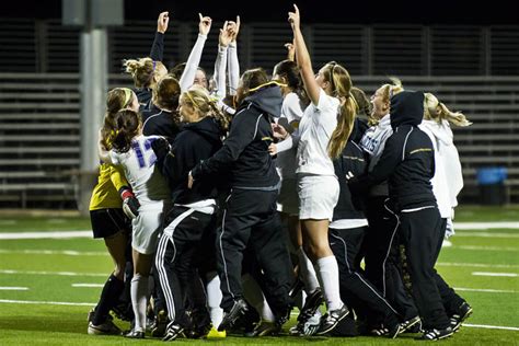 Womens Soccer Scores Six All West Region Selections California