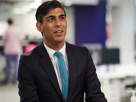 Rishi Sunak Makes History Uk All Set To Get Its First Indian Origin Pm