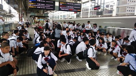 中学生修学旅行集合写真中学旅行パン