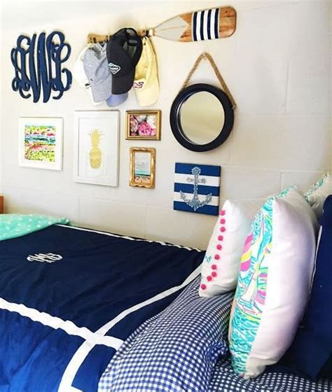 25 Preppy Dorm Rooms To Copy Society19 Preppy Dorm Room Dorm Room
