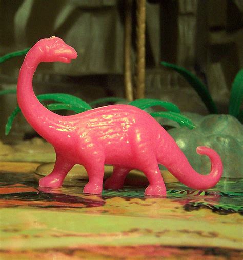 ajax tootsietoy brontosaurus dinosaur pink 4 29 21