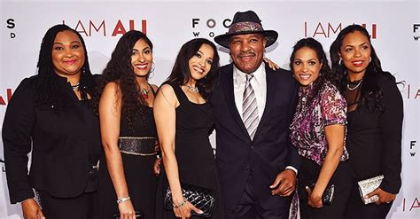 Muhammad Alis 7 Beautiful Daughters Are Doing Their Best To Keep Their