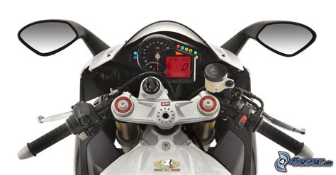 Aprilia Rsv4