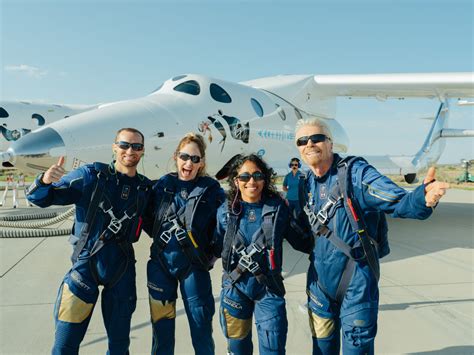 Richard Branson Becomes First Billionaire To Reach Space The Daily Caller