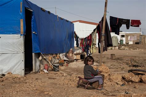Pressenza 70 Of 1 Million Syrian Refugees In Lebanon Live Below
