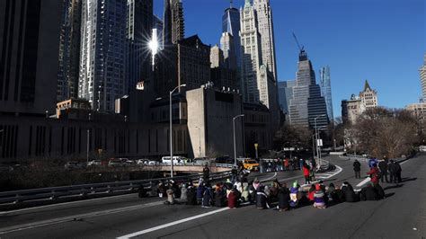 At Least 320 Pro Palestinian Protesters Arrested After Blocking Traffic