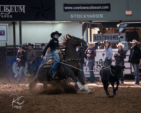 Sarah Angelone Talks Breakaway Roping Success And Wcra Rodeo