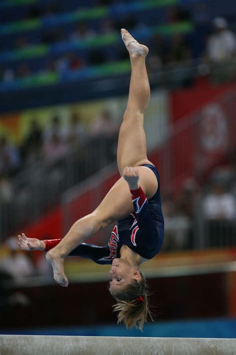 Artistic Gymnast Shawn Johnson On The Balance Beam Usa Gymnastics