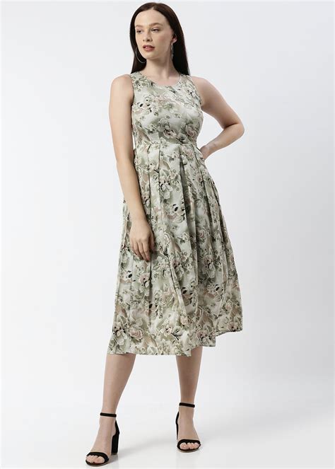 Get Green Floral Printed Pleated Dress At ₹ 1249 Lbb Shop