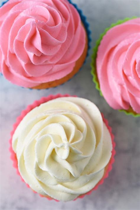 Tips For How To Make The Best Buttercream Frosting For Cake Decorating