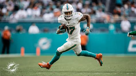 Jaylen Waddle Week 15 Every Catch From 141 Yard Game