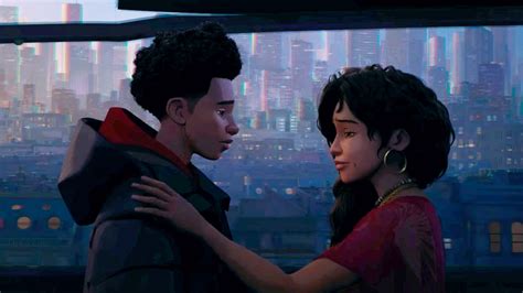Miles Morales Et Rio Morales Spider Man Across The Spider Verse