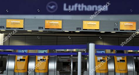 Image result for Lufthansa Check-In