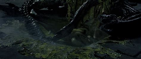 Image result for Alien vs Predator 2004 Fight