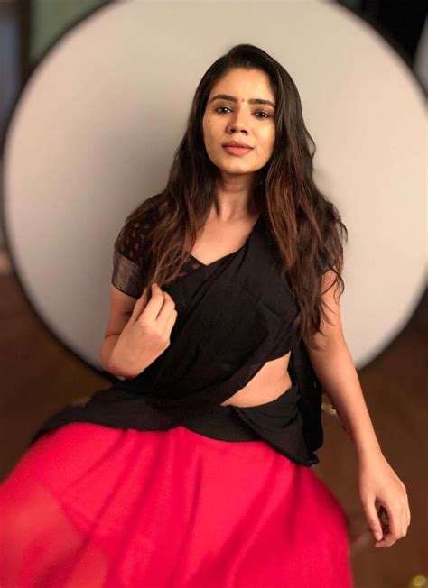 Image result for Alien Short Soundariya