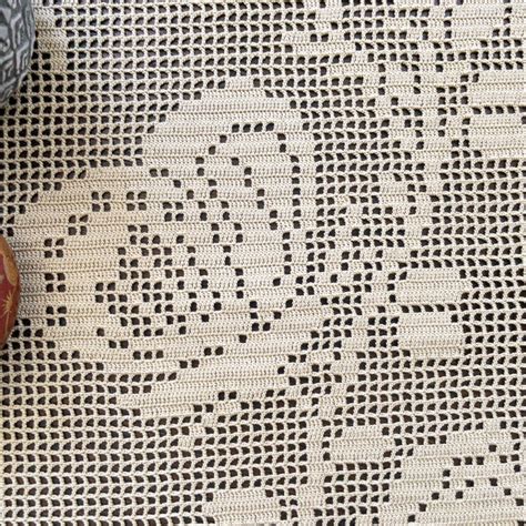 Image result for Filet Crochet Table Runner with Border