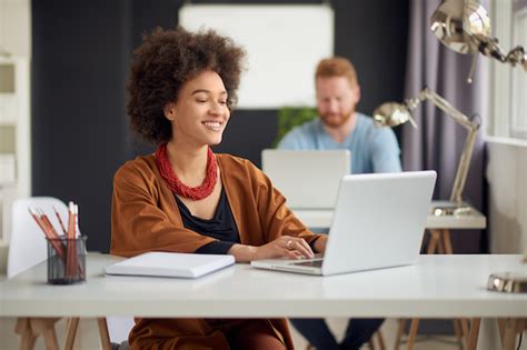 Image result for Adding Image Center of Sidebar CSS/HTML