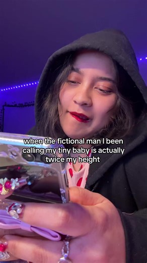 IS THIS AN OPTICAL ILLUSION BL manhwa name is Gig of the Day | 19days