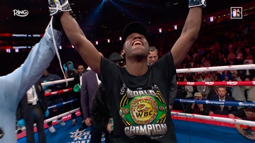 SHU WORLD ORDER 🗽 Highlights of Bruce 'Shu Shu' Carrington's knockout victory against Carlos Castro to win the WBC featherweight title 👑 The Ring VI in NYC | Exclusively on DAZN 🥊 | Ring Magazine