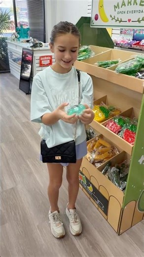 If you catch it, you keep it 🫶🏻 Teal Edition