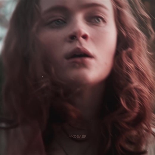 This transition 🛹🔥 - Max Mayfield Edit || #strangerthings #sadiesink #maxmayfield #strangerthings5 #edit max mayfield edit season 5, sadie sink edit, stranger things 5 edit