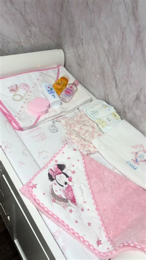 Delilah’s First Bath Experience: Cherishing Newborn Moments