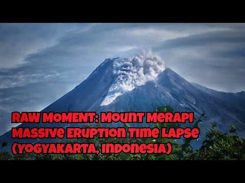 RAW MOMENT: Mount Merapi Massive Eruption Time Lapse (Yogyakarta, Indonesia)