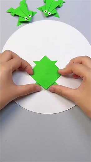 Simple Handmade _ Teach You to Make Bouncing Frog in 20 Seconds