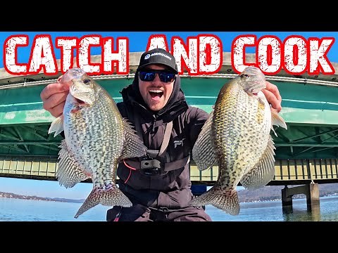 Catch and Cook Crappie In The WINTER! (NEW RECIPE!) Fishing With Jigs!