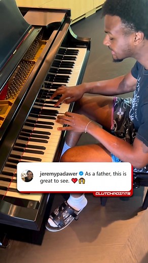 100K views · 1.4K reactions | The James' family support system is everything 爛 Glad to see Bronny active and smiling again ❤️ | ClutchPoints | Facebook