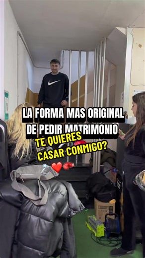 Pedida de Matrimonio con Engaño y Boxeo | Momento Emotivo