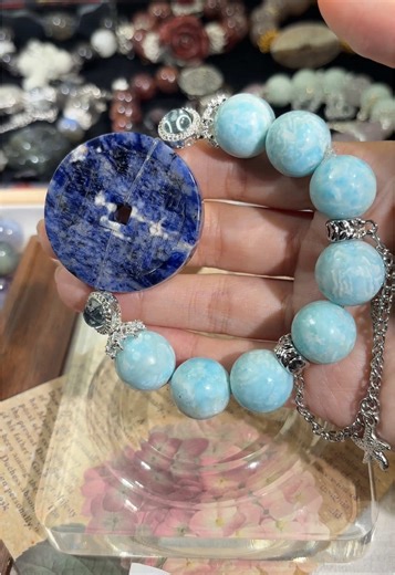 #fyp #crystal #diy #quartz #天然石 #jewelrymaking #handmadejewelry #gothic #jewelrymaking #crystals #jewelry #ブレスレット #bracelet #angel #fyp