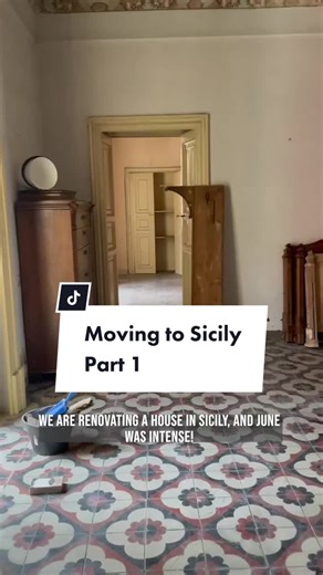 Moving to Sicily Part 1. June was a bit intense, and this is just the beginning 🥵😂 #renovationproject #travel #sicily #oldhouse