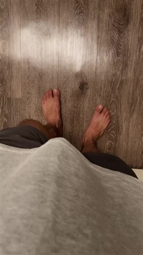 Met this boy in Sniffies. Let’s bring cruising back. #sniffies