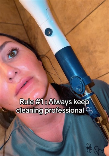 How to properly clean a shower 101 🚿🛀🏼 #cleaningcomedy #cleaning101 #fyp #comedy #funcleaning #fypシ #cleaningclientshouses #residentialclean #businessowner #cleaningtiktok