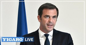«Non, le vaccin à ARN messager ne modifie pas le génome humain»: Olivier Véran répond aux arguments contre la vaccination