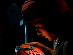 CONFUSION - ELECTRIC LIGHT ORCHESTRA Canción de 1979 de la banda británica Electric Light Orchestra. Escrita por Jeff Lynne para el álbum Discovery y lanzada como sencillo junto a los temas Last Train To London ( cara A ) y Poker ( Estados Unidos ). Llegó al número 8 en el Reino Unido. | The songs of my life