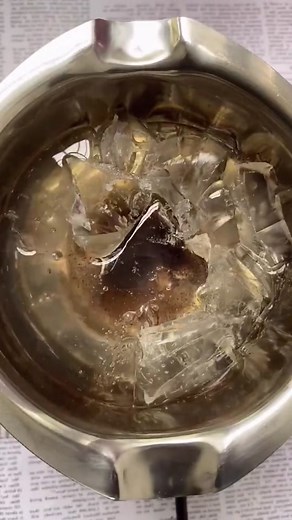 Cute DIY Decorative Candle Using Silicone Mold