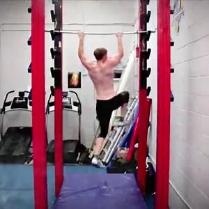 Leif Sundberg - The Swedish Ninja makes a big splash with his Salmon Ladder skills. | Ninja Warrior