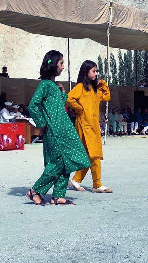 Pure Joy in the Mountains! Heartwarming Kids Dance in Breathtaking Scenery