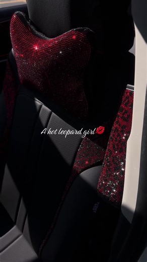 Leopard Print Fashion: A Trendy Look