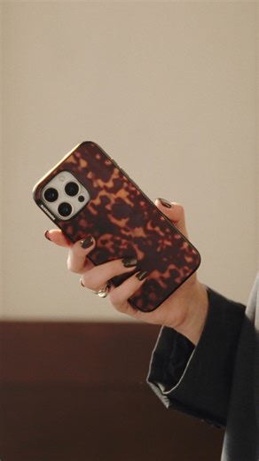 3.5K views · 70 reactions | 鹿 Dark florals, MagSafe accessories, and moody textures? We’ll take all three  Meet the Velvet Rebellion collection of grips, cases, PowerPacks, and wallets  | PopSockets | Facebook