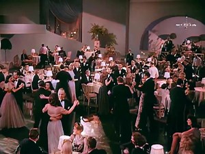 🎵🥁🎷Glenn Miller - In The Mood | Colorized (1941)💃🕺 | Khánh Jenny