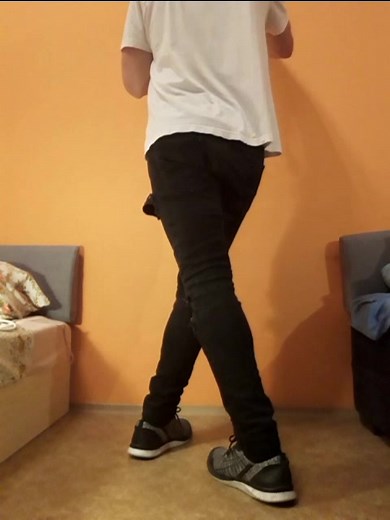 Do you want more tutorials? #dance #shuffle #shuffledance #dancemoves #tutorial #dsncetutorial #shuffledancetutorial #foryou #fyp