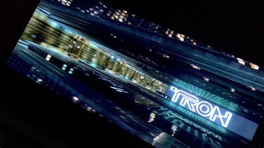 La mejor introducción de película de Tron Legacy