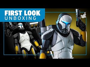 Hot Toys Clone Commander Scorch Figure Unboxing | First Look