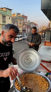 273K views · 1K reactions | DOĞAL KAMERA ARKASI藍#comedy. #funnyreels | Mehmet Güngör | Facebook