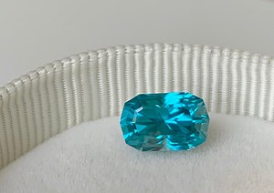 Natural Zircon - Electric Blue Zircon Precision Cut - 2.93ct 8.7X5.7X5.9 MM - Excellent Quality Zircon Fine Jewelry - 1773 - Etsy